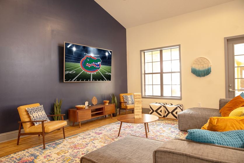 Canopy Apartments near UF in Gainesville - Swamp Rentals