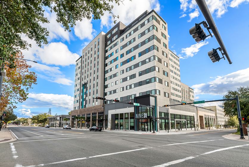 Nine31 Student Apartments in Gainesville, Florida - Swamp Rentals